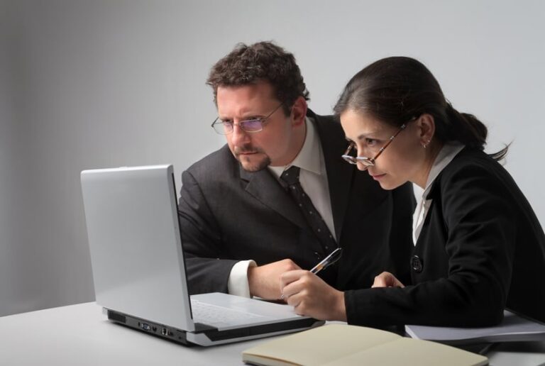 5 Ways That Employees Can Help the Boss Succeed | Harver